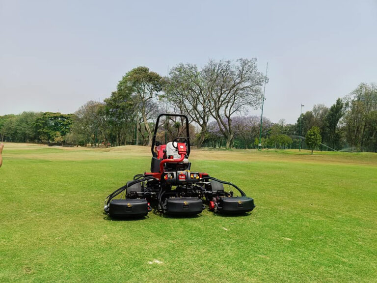 Toro Light Weight Fairway Mower at Bangalore Golf Club - Irrigation ...